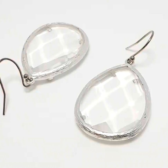 HAMPTON GEMS | Jewelry | Clear Quartzsilver Semi Precious Tear Shape ...